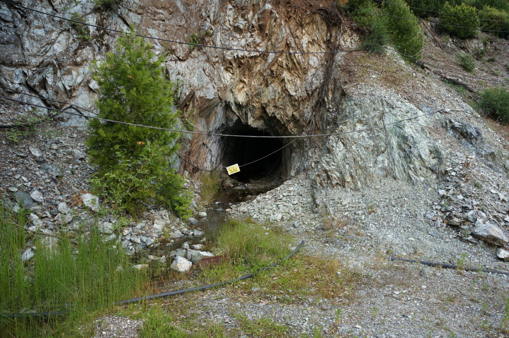Plumbago Mine & Mill – Explore Real California Gold Mines!